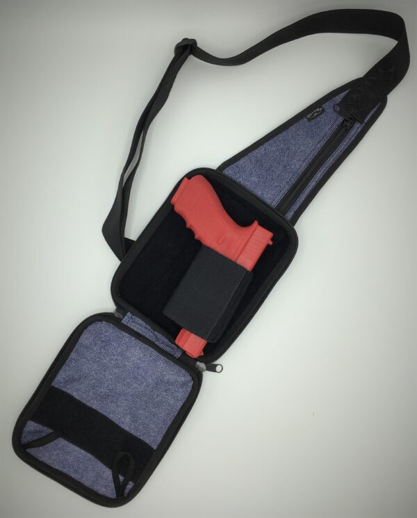 Chest Bag For Concealed Gun Carry Blue Jeans (rechts handig) – tacticals.be